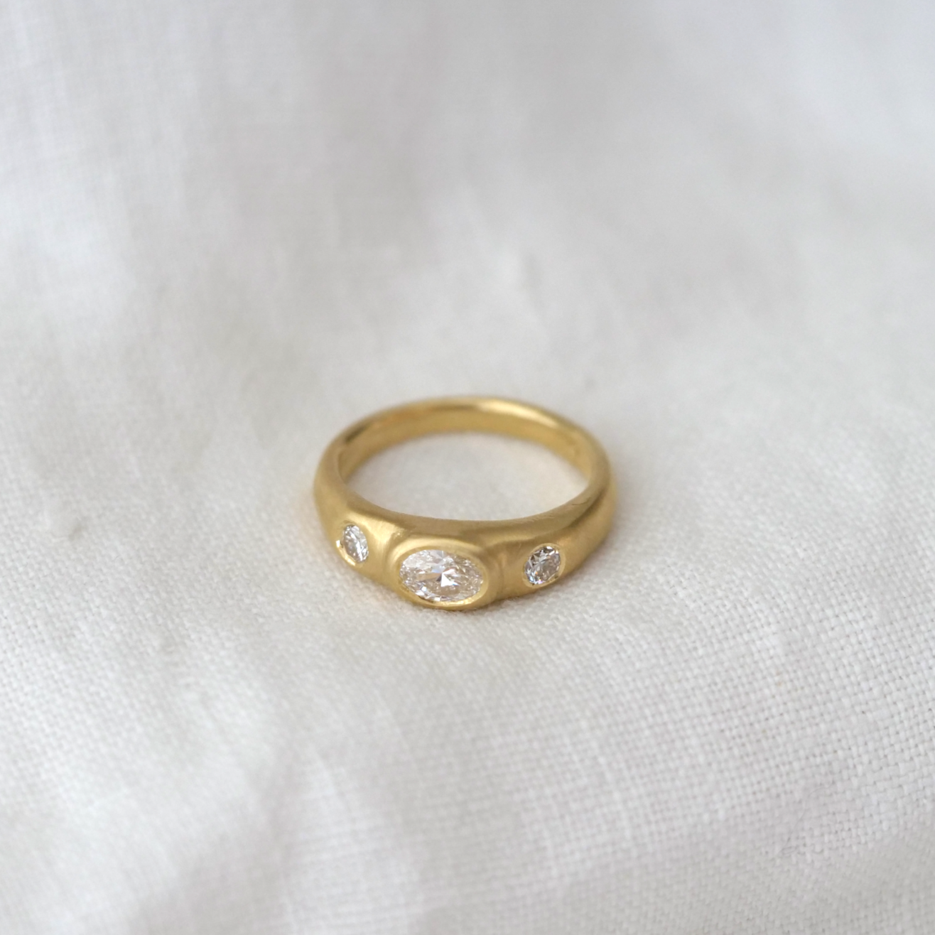 Sempre Diamond Ring | Marisa Mason Jewelry